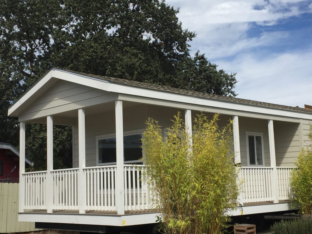Home Care Cottage in Paradise - Little House on the Trailer